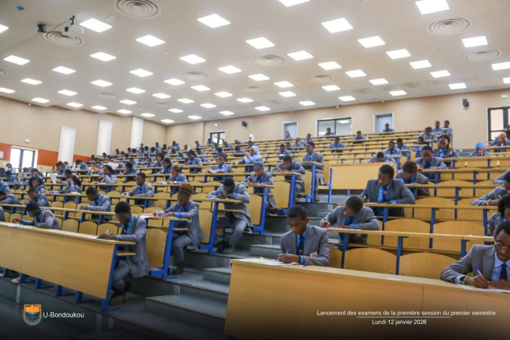 Année académique 2025-2026 : Lancement officiel des examens du premier ...